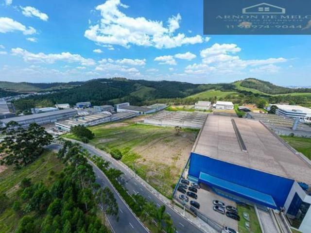 Terreno à venda nas Colinas da Anhangüera