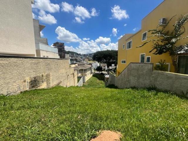 Terreno à venda Santana de Parnaíba / SP