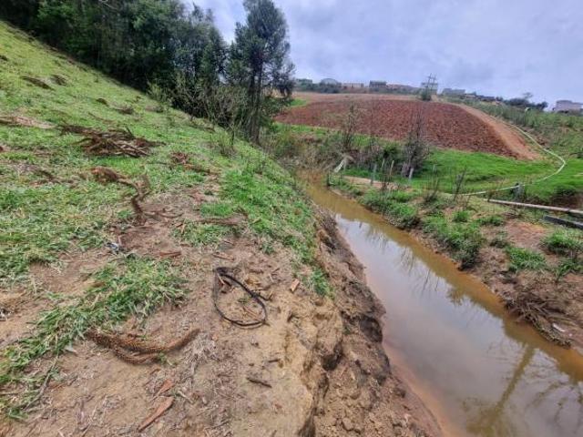 Terreno à Venda – Senador Amaral – MG