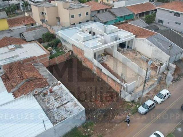 TERRENO À VENDA – PRONTO PARA CONSTRUIR!