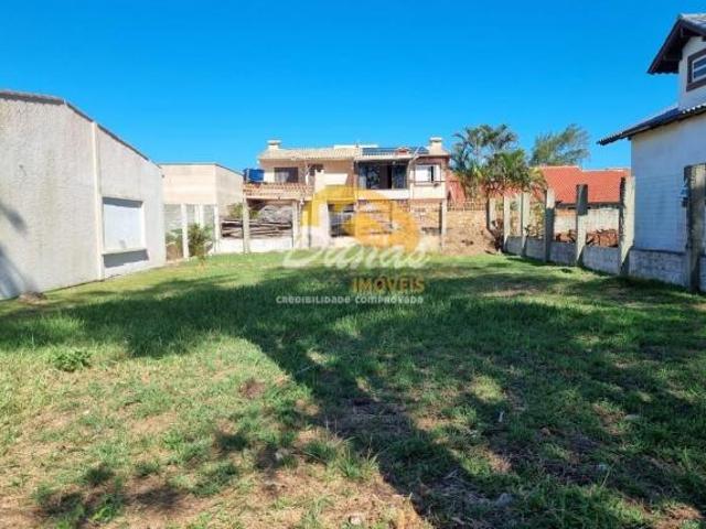 TERRENO A VENDA PRÓXIMO AO MAR