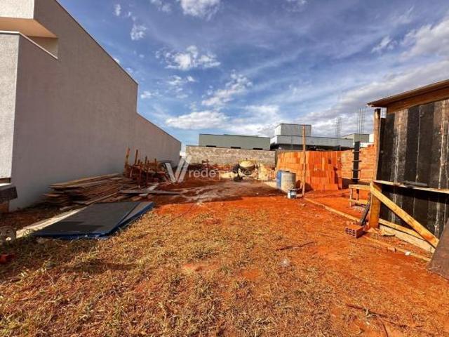 Terreno à venda R$450.000,00 no condomínio Residencial Royal Garden, na cidade d