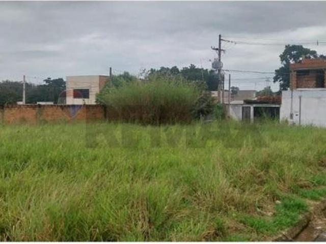 Terreno a venda Residencial Souza Queiroz, em Cosmópolis/SP: 201m², Ideal para Você!