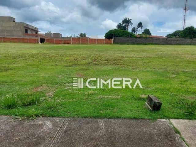 Terreno á venda Residencial Saint Patrick