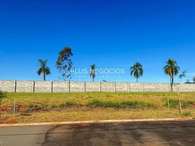 Terreno à Venda Vila La Brunetti Itapetininga/SP 324m²