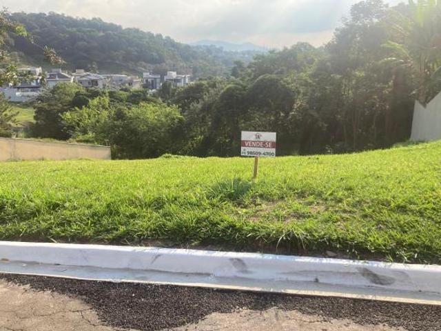 Terreno Alphaville Valville 1