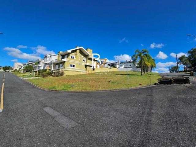 Terreno alto e de Esquina com 585 m² em Alphaville Graciosa Residencial Pinhei