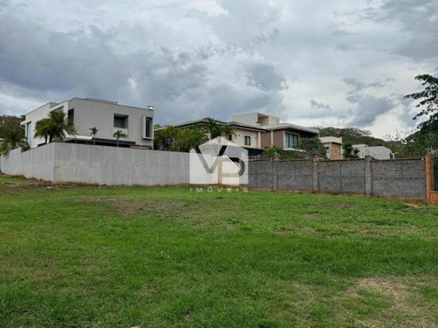 Terreno alto padrão no Condomínio Alphaville 3 à venda, em Ribeirão Preto/SP