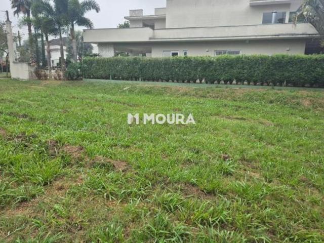Terreno Alto Padrão, no Condomínio Terras de Santa Clara no Centro de Jacareí SP