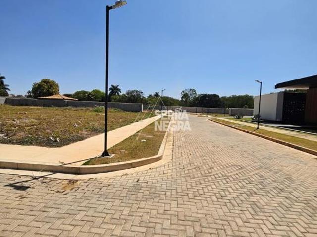 TERRENO ALTO PADRÃO CONDOMINIIO FECHADO QUADRA 5 PARK WAY DF