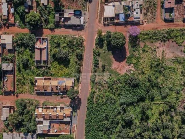 Terreno Amplo no Bairro Pioneiros
