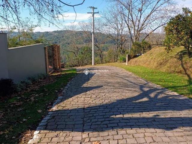 Terreno amplo no condominio Residencial da Montanha
