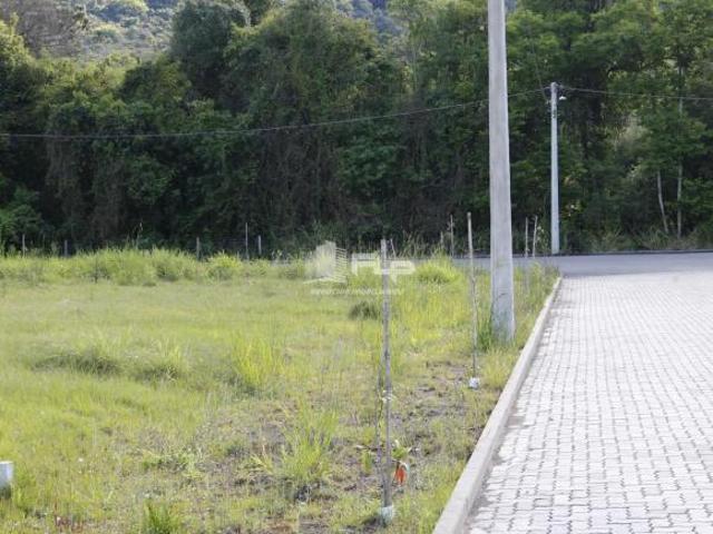 TERRENO AMPLO NO VALE DO HERMES