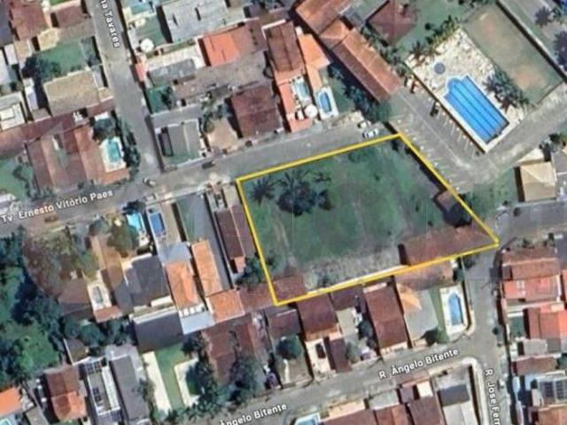 Terreno amplo à venda na Praia do Porto Novo em Caraguatatuba SP