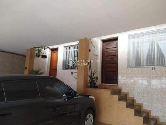 Terreno Amplo com 4 quatro Casas à Venda no Bairro Cerâmica em São Caetano do Sul/SP