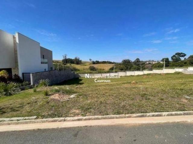 Terreno Amplo com 654 m² à Venda por R$ 930.000