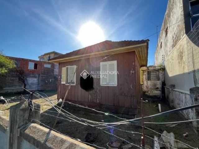 Terreno amplo com 726m² em excelente localização bairro Igara