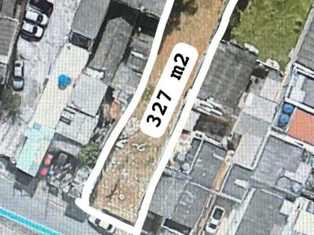 Terreno Amplo com 327m² à Venda – Ótima Localização!