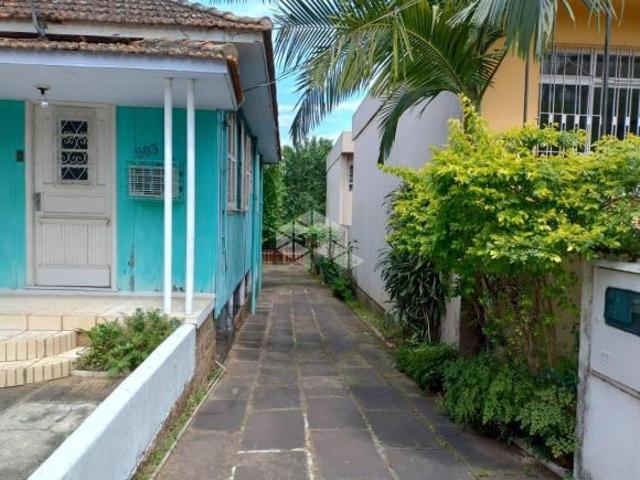 Terreno Amplo com Potencial para Incorporação Zona Norte de Porto Alegre
