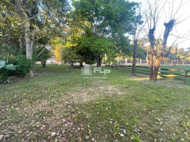 TERRENO AMPLO E PLANO NO BOM FIM BAIXO