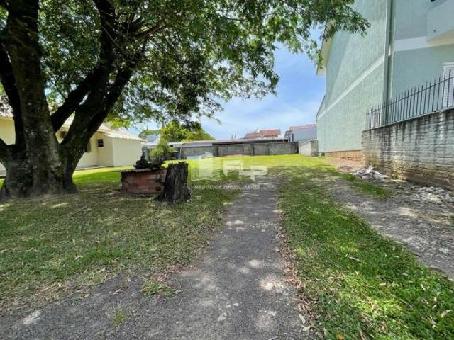 TERRENO AMPLO E PLANO NO BAIRRO VILA RICA