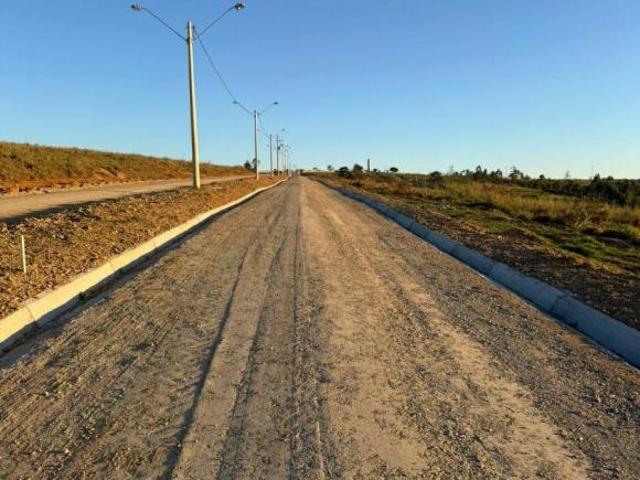 Terreno Amplo em Araçoiaba da Serra – Ideal para Construir