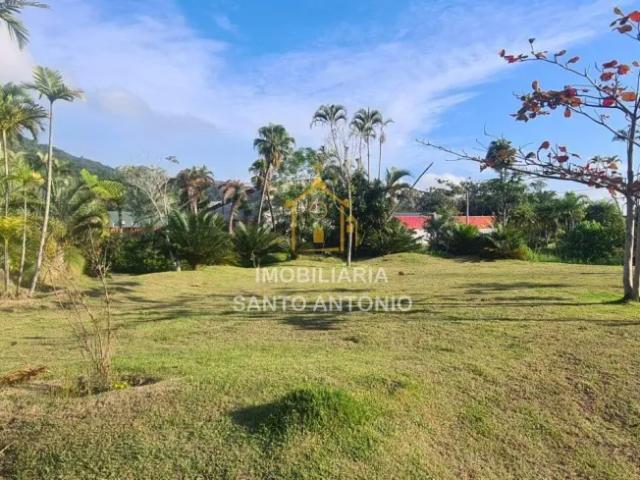 Terreno Analisa permuta por área construída