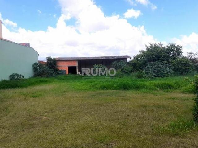 Terreno / área à venda no bairro Campos Elíseos