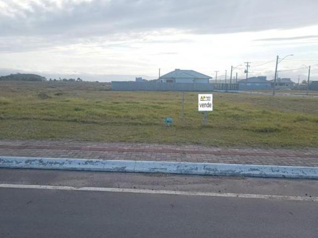 Terreno Bairro ESMERALDA