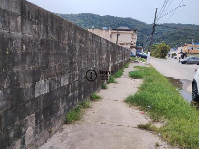 Terreno bem localizado na enseada Guarujá