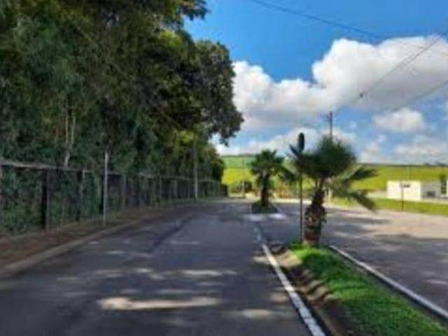 TERRENO BOSQUE DOS PIRES