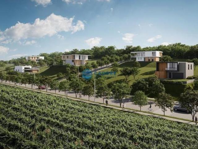 TERRENO BRANDALISE COM 330,90m²