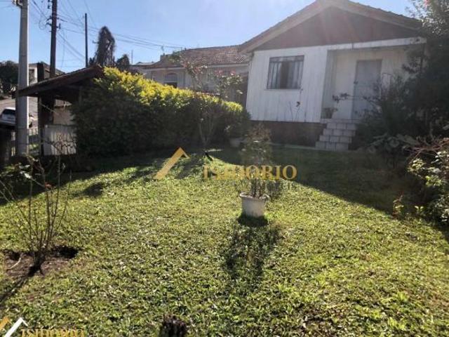 TERRENO C/ 693m² DE ÁREA TOTAL! EXCELENTE LOCALIZAÇÃO