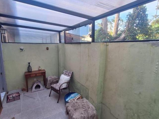Terreno/ Casa com vaga para 3 carros no bairro Sarandi, em Porto Alegre, RS