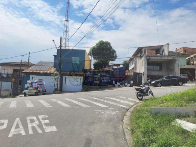 TERRENO / CASA FUNDO