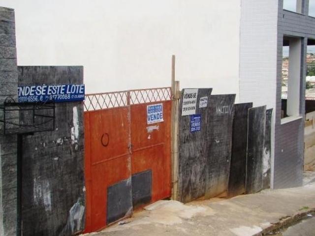 TERRENO CENTRO