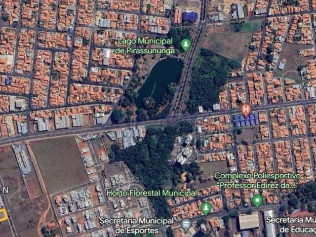 Terreno, Centro, Pirassununga R$ 1.64 mi, Cod: 10133256