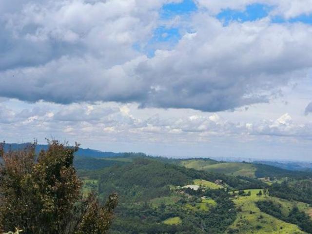 Terreno Chácara à Venda São Roque SP · 1.000 m² · Parcelado · Sem SPC Aceita Veículo