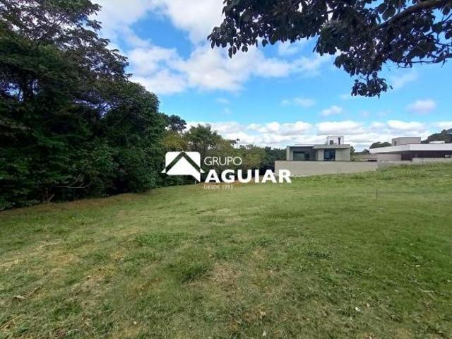 Terreno com 420 m² à venda em Valinhos