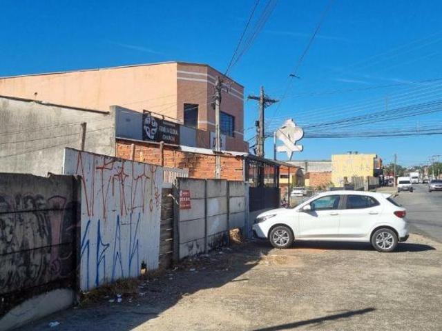 Terreno com 459m², na Avenida Principal do Cerejeiras