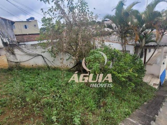 Terreno com 4 casas à venda, 306 m² por R$ 750.000 Jardim Santo André Santo André/SP