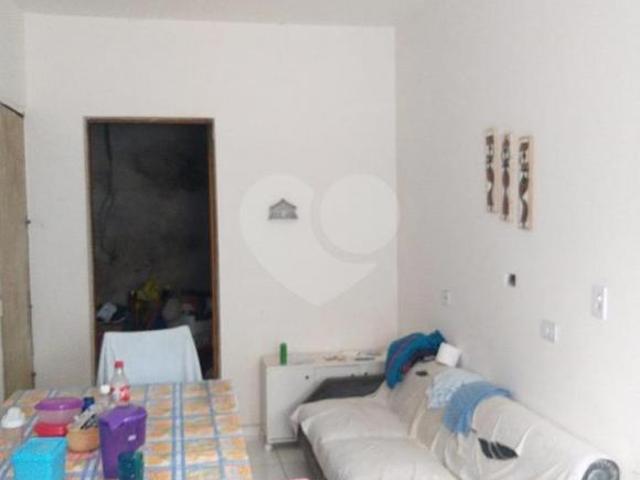Terreno com 4 quartos à venda em Parada inglesa SP