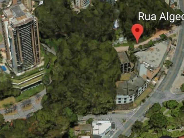 Terreno com 4.400m² / Disponivel / Localização Top / com: Thiago Bovolon Imoveis