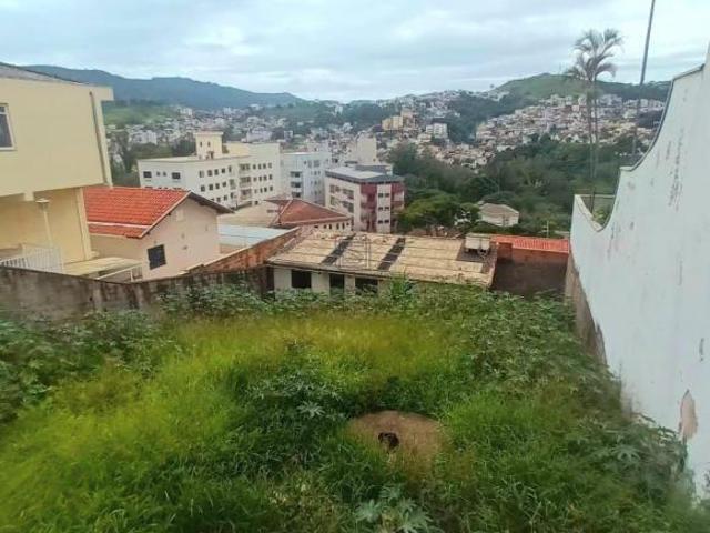 Terreno com 525m² próximo ao centro