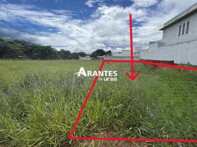 Terreno com 534m² à venda no bairro Morada da Colina