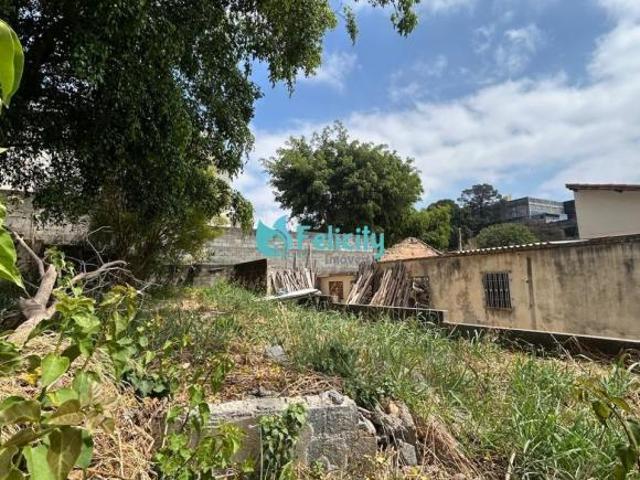 Terreno com 540m2 no Jardim Santo Elias