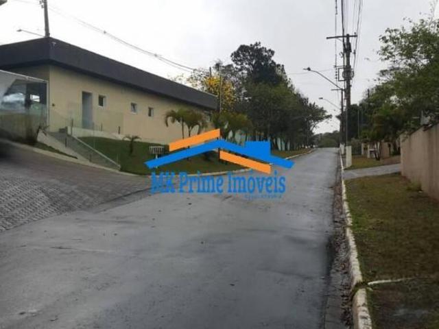 Terreno com 540m² em Condomínio Residencial Nova Paulista Jandira/SP