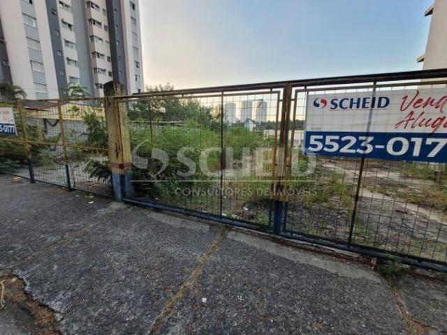 Terreno com 550m2 com 25 metros de frente em ótima localização no Jardim Marajoara