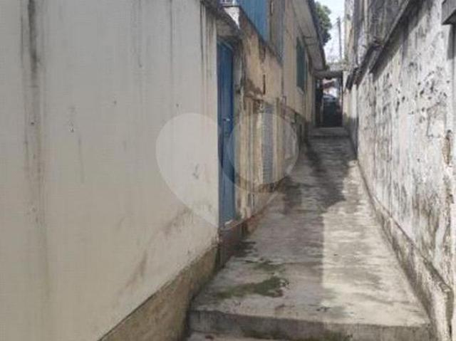 Terreno com 5 quartos à venda em Vila gustavo SP