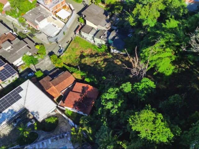 Terreno com 5.013m² à venda no Centro de Nova Friburgo